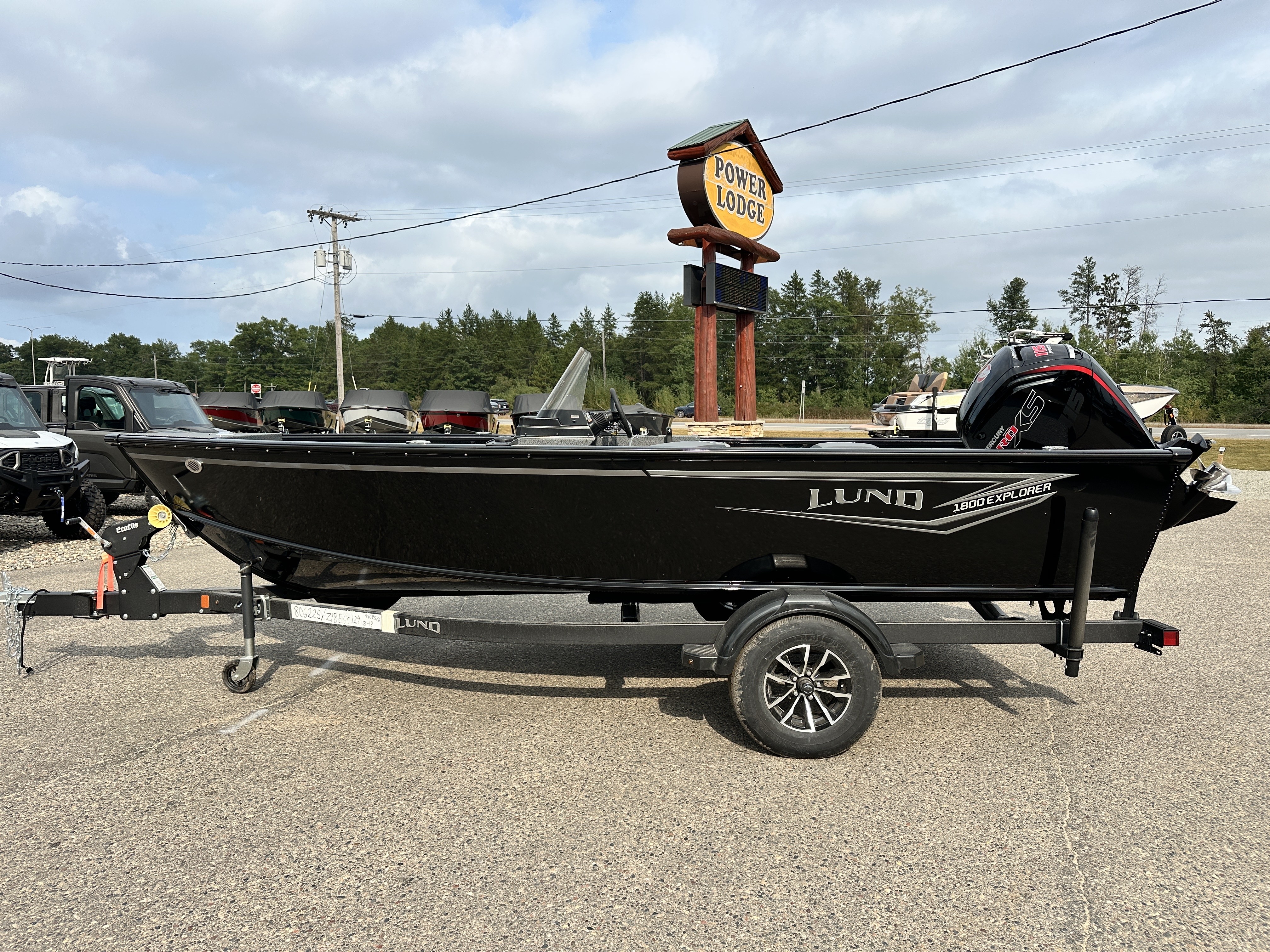 2026 Lund 1800 EXPLORER SIDE CONSOLE, Brainerd MN | New Power Boats ...