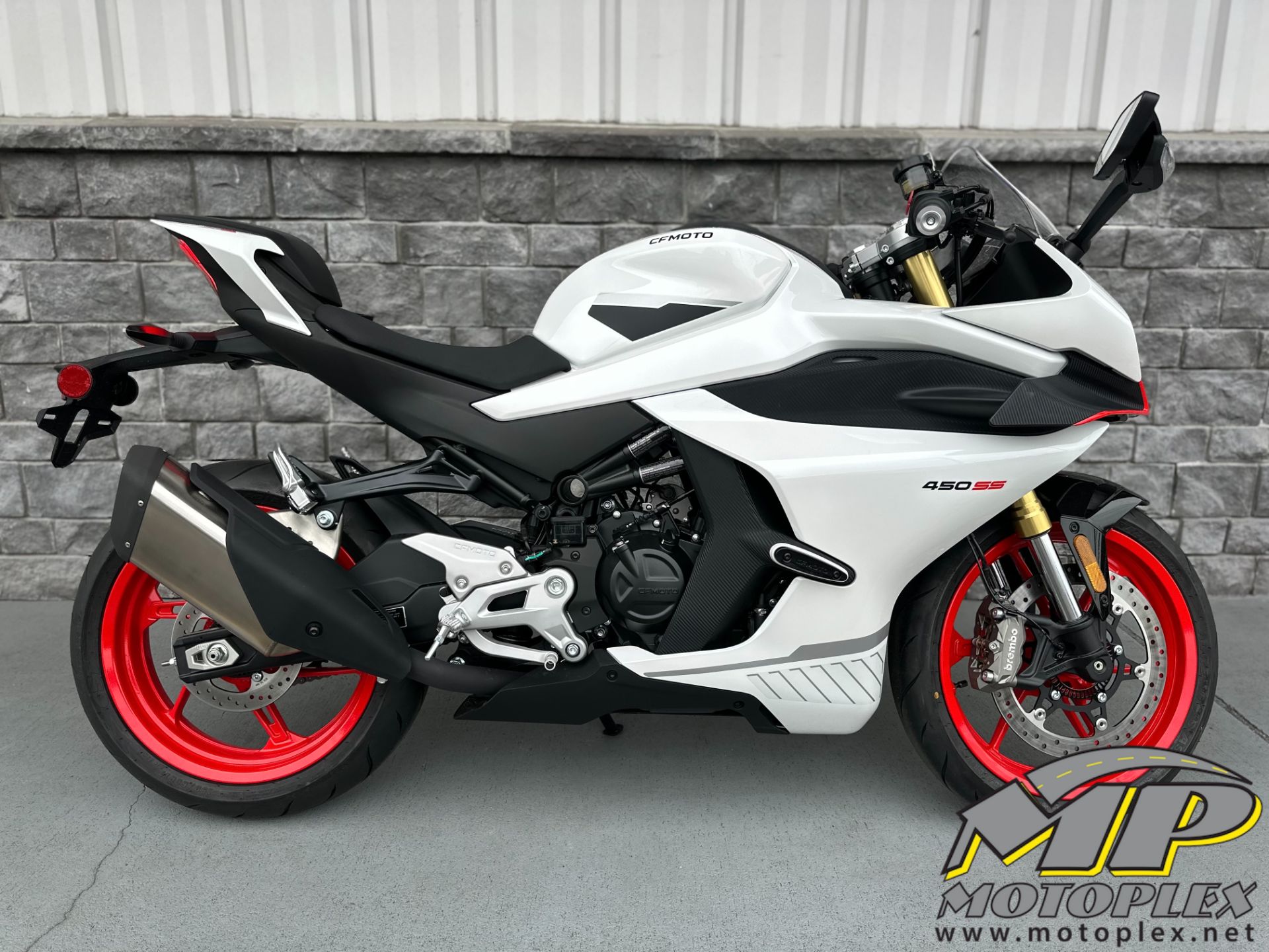 New 2025 CFMOTO 450SS, Lynnwood WA | Specs, Price, Photos | Nebula White QFM2877