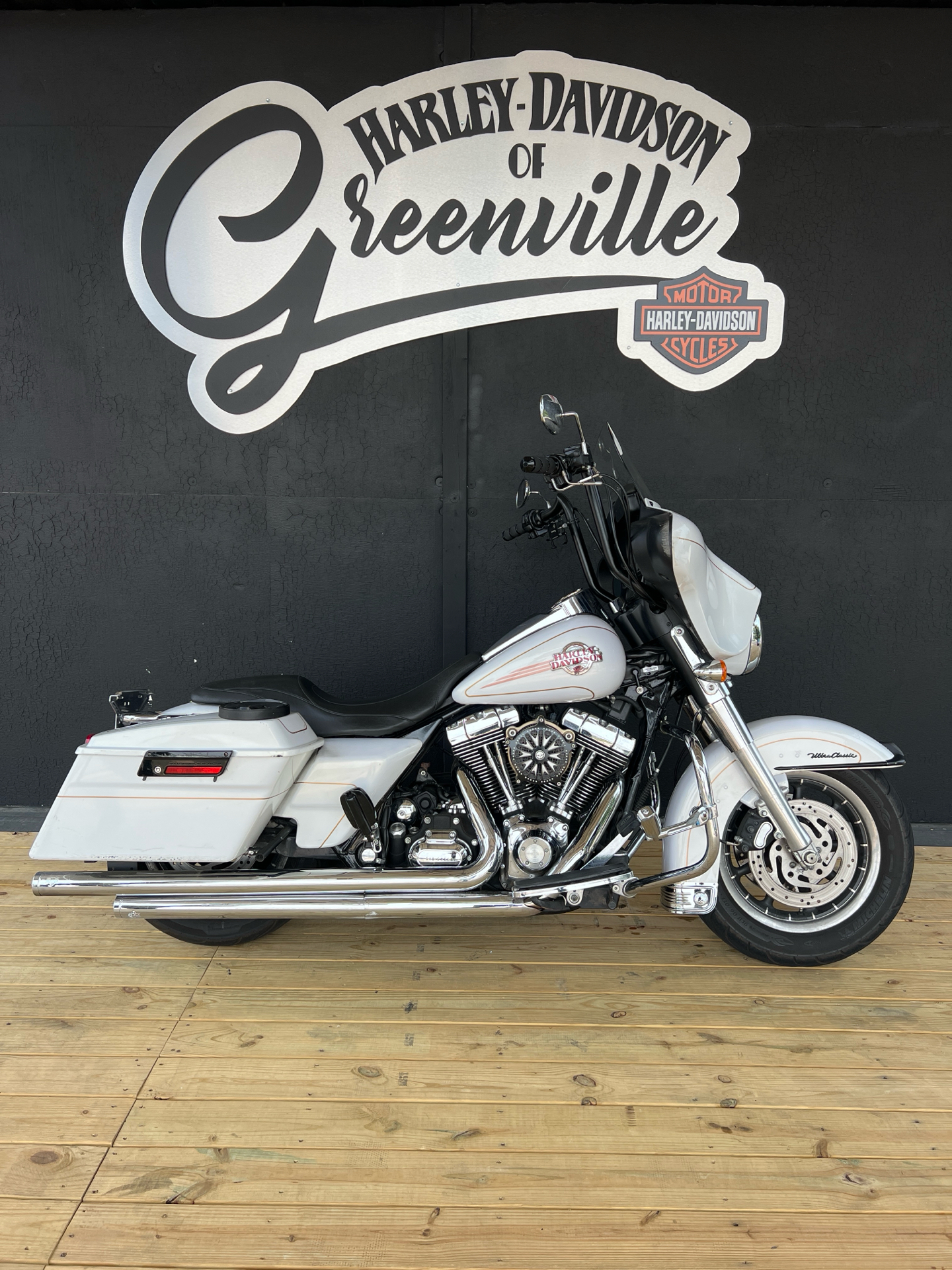 Used 2007 Harley-Davidson FLHTCU Ultra Classic® Electra Glide® Motorcycle - Specs, Price, Photos ...