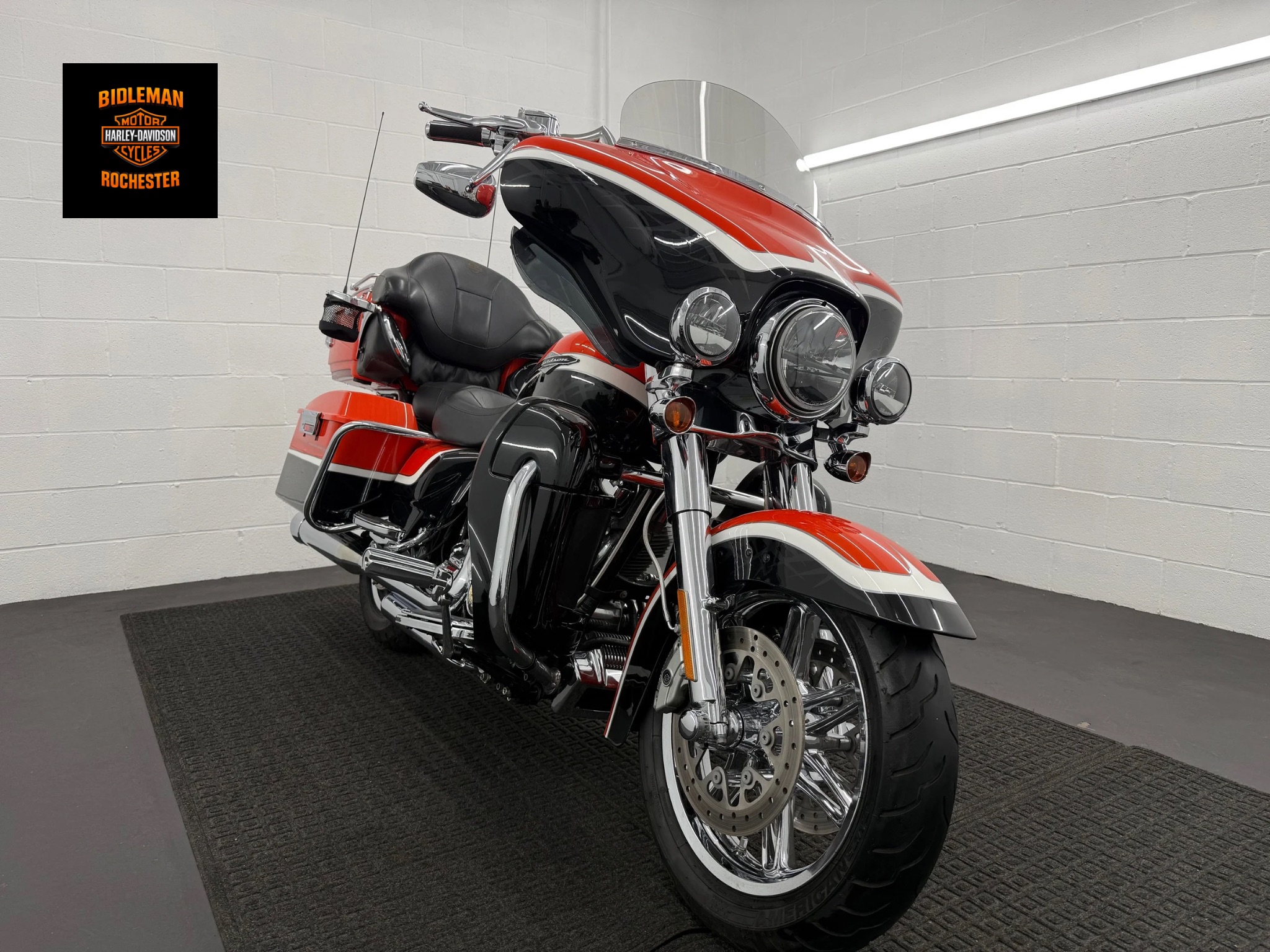 Used 2012 Harley-Davidson CVO™ Ultra Classic® Electra Glide® Motorcycle ...