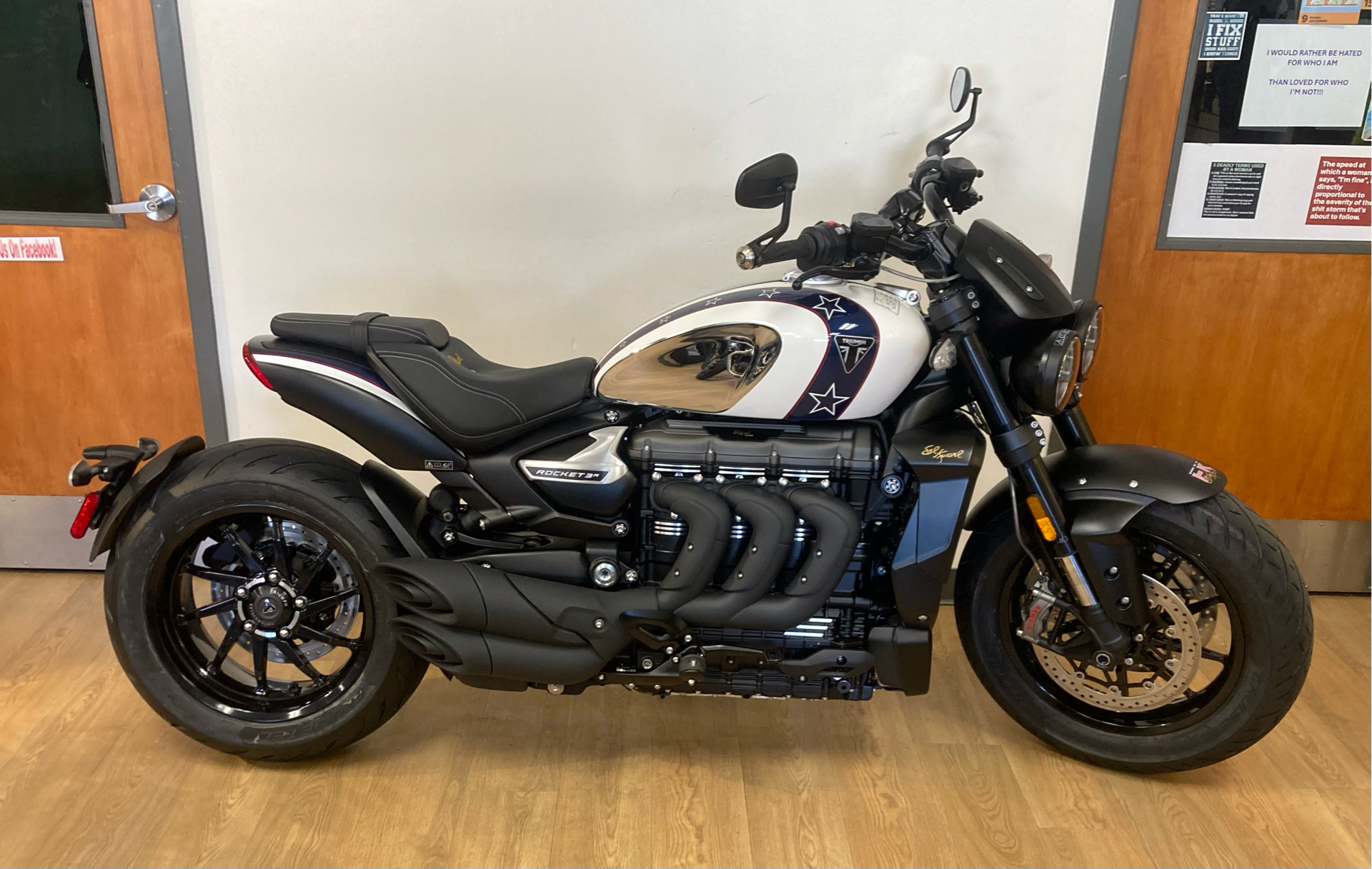 New 2025 Triumph Rocket 3 Storm R Evel Knievel Limited Edition Chrome / Pure White | Motorcycles ...