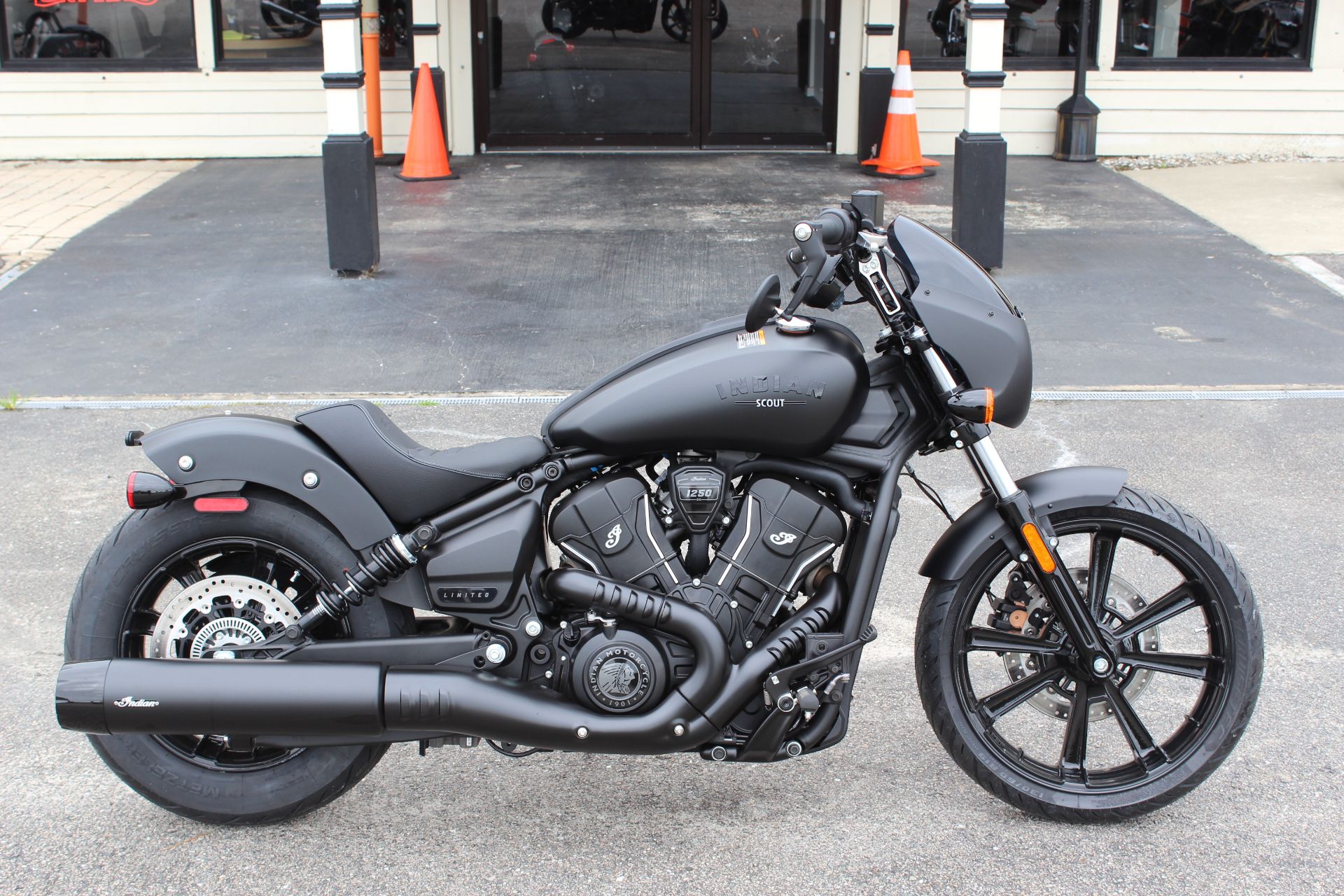 New 2025 Indian Motorcycle Sport Scout® Limited, Murrells Inlet SC ...