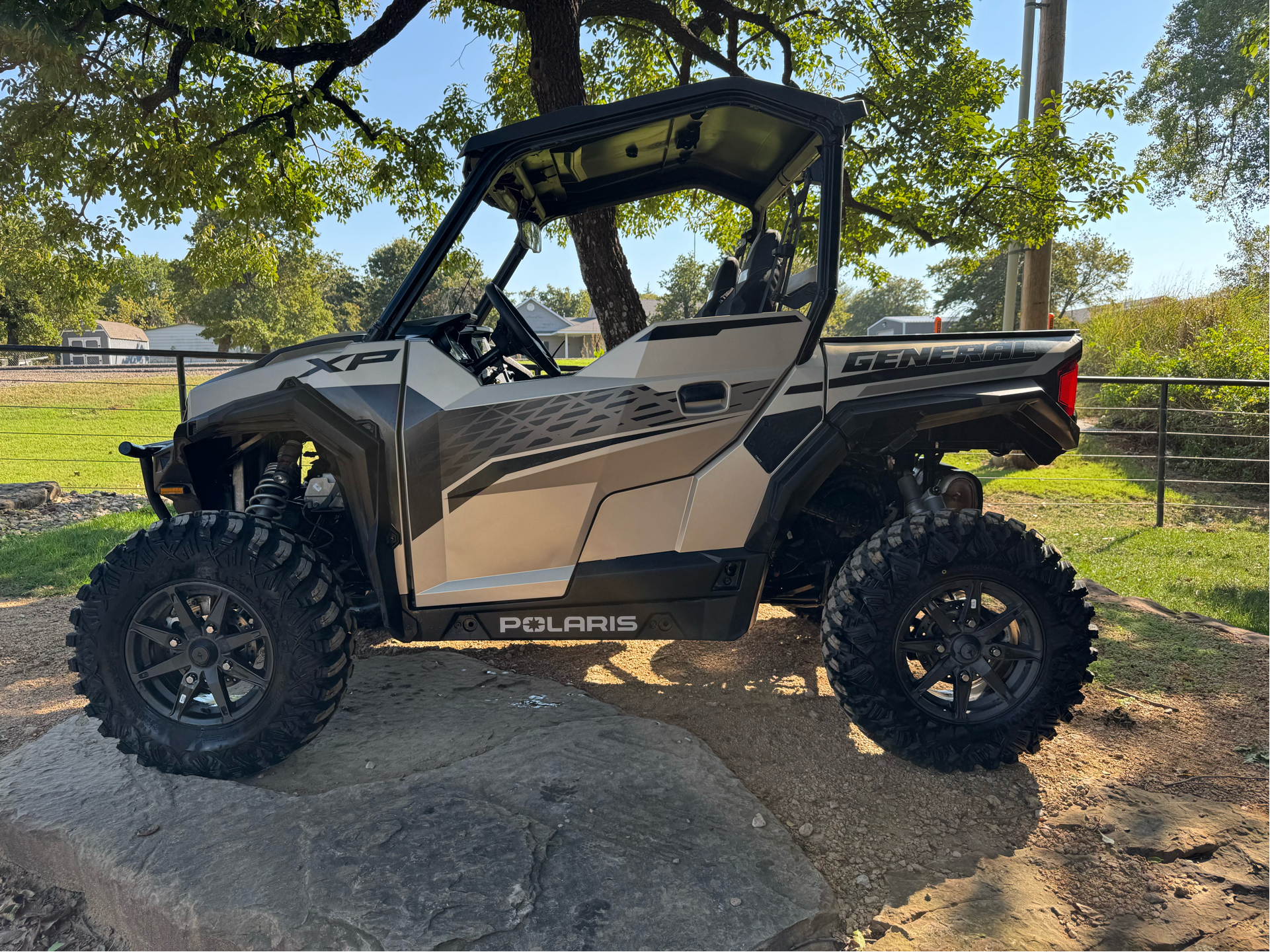 Used 2024 Polaris General XP 1000 Premium Utility Vehicles in Jones, OK ...