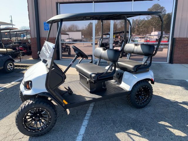 New 2026 E-Z-GO Liberty Summit X ELiTE Lithium for sale in Covington, GA