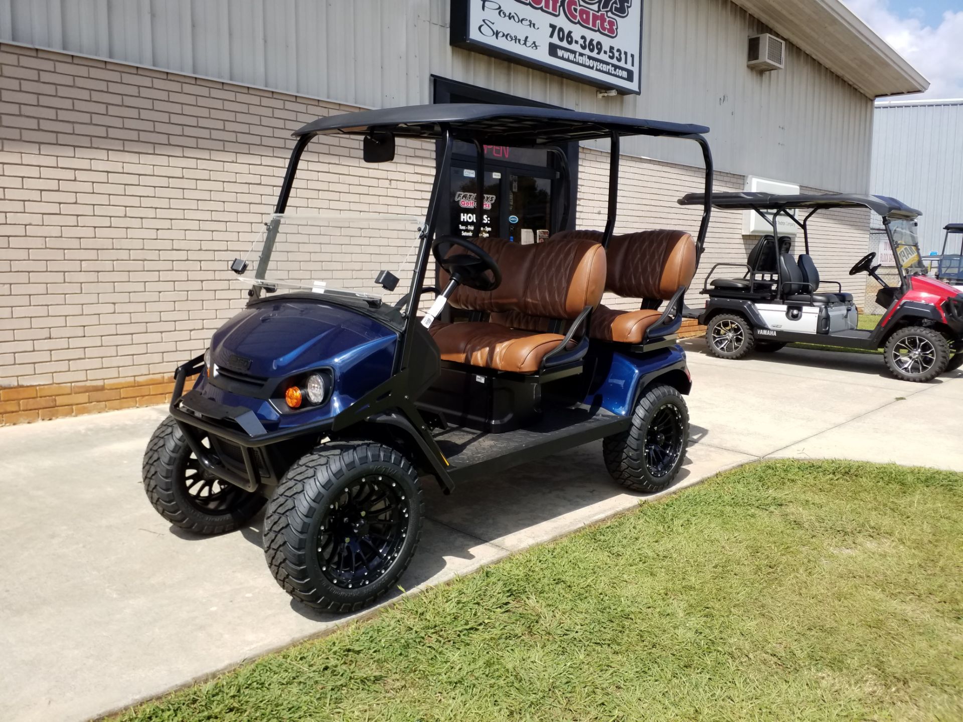 New 2026 E-Z-GO Liberty Explorer ELiTE Lithium for sale in Covington, GA