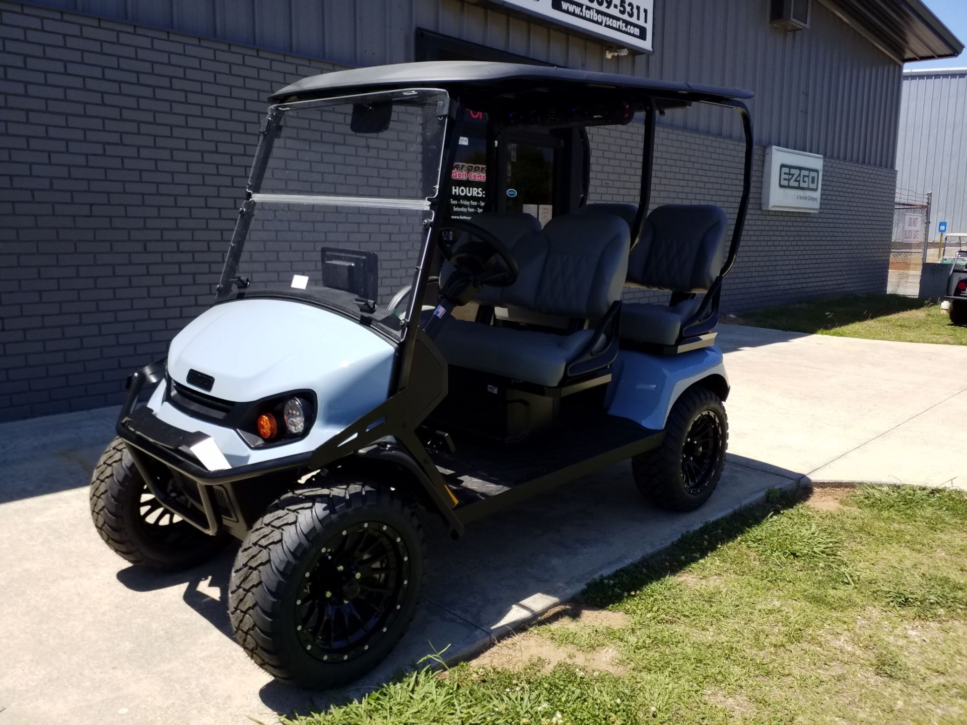 New 2026 E-Z-GO Liberty Summit XTL ELiTE Lithium for sale in Athens, GA
