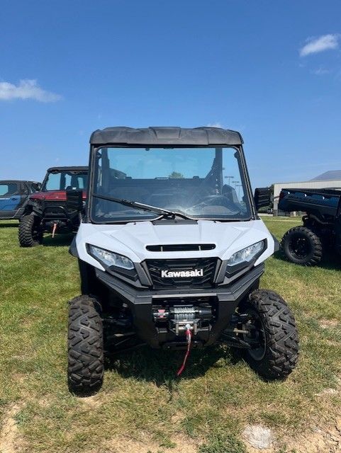New 2024 Kawasaki RIDGE Ranch Edition Metallic Stardust White | Utility ...