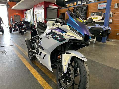 New 2025 Yamaha YZF-R3 Lunar White / Nebula Blue | Motorcycles For Sale ...