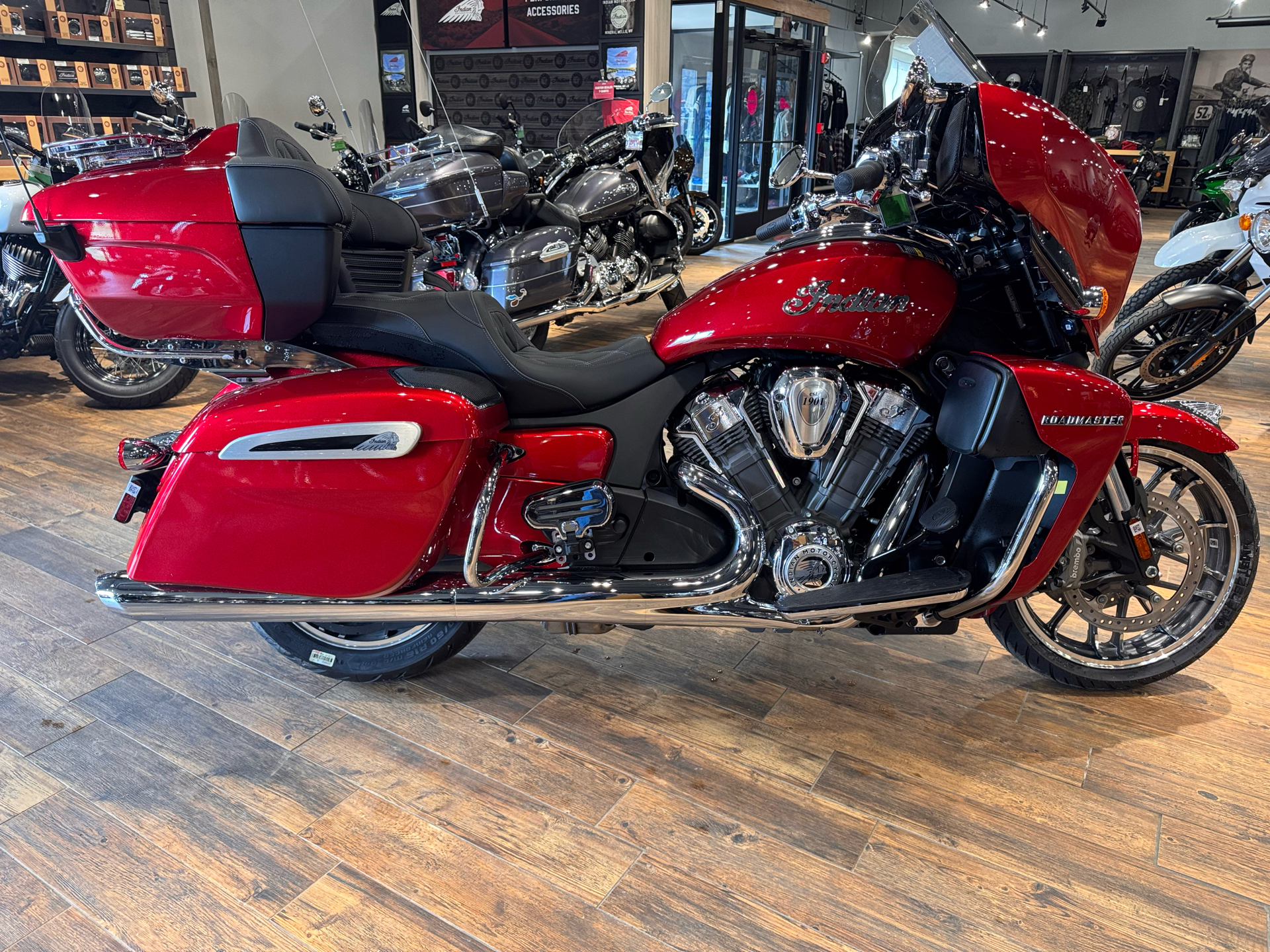 New 2025 Indian Motorcycle Roadmaster® PowerPlus Limited® with ...