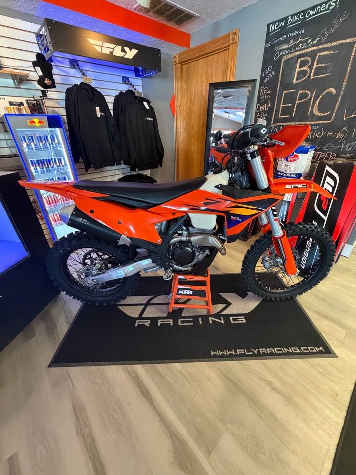 New 2026 KTM 250 XC-F, Traverse City MI | Specs, Price, Photos | Orange N/A
