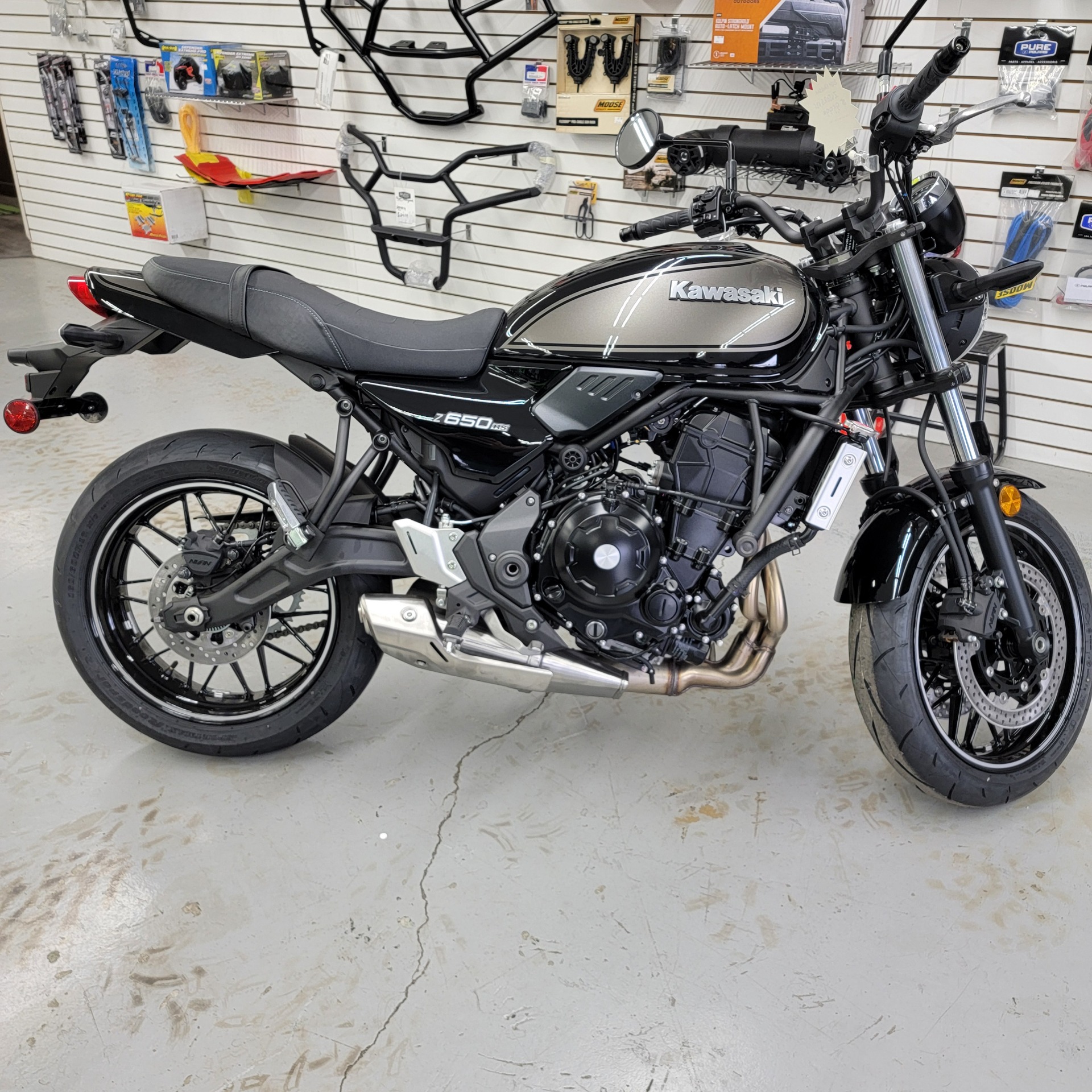 New 2024 Kawasaki Z650RS ABS Ebony / Metallic Matte Carbon Gray | Motorcycles in Annville PA ...