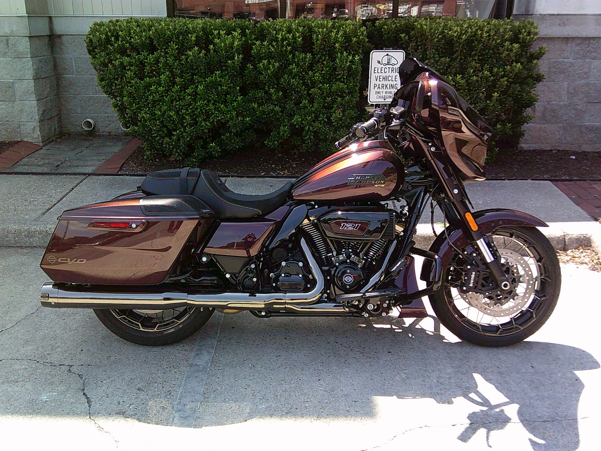 New 2024 Harley-Davidson CVO™ Street Glide® Copperhead | Motorcycles in ...