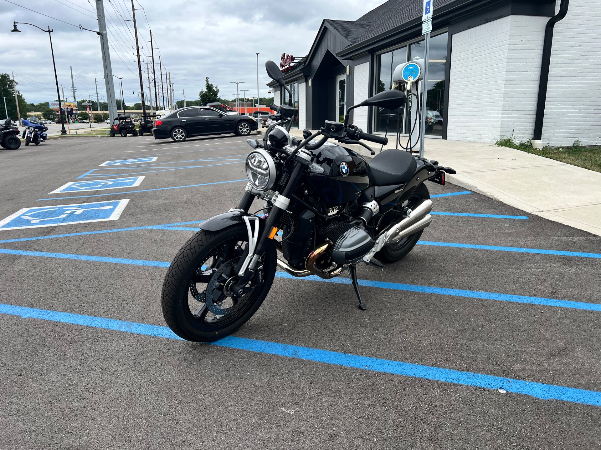 Used 2024 BMW R 12, Indianapolis IN | Specs, Price, Photos | Blackstorm ...