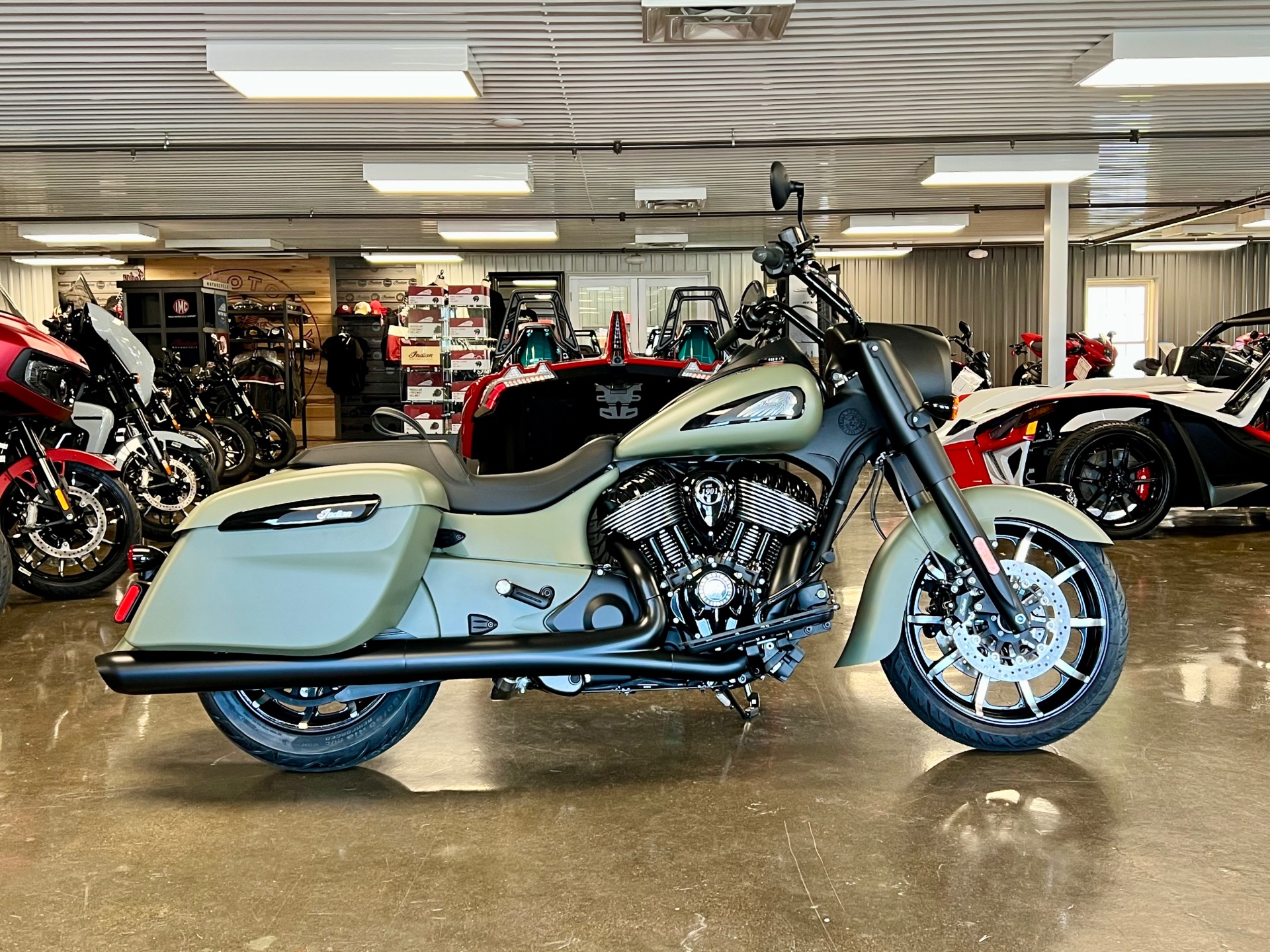 New 2025 Indian Motorcycle Springfield® Dark Horse®, Lafayette IN ...