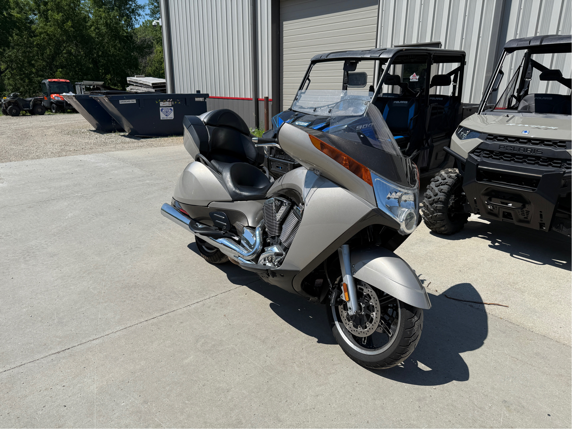 Used 2013 Victory Vision® Tour | Motorcycles in Mason City IA | 016084 Bronze Mist / Sandstone ...
