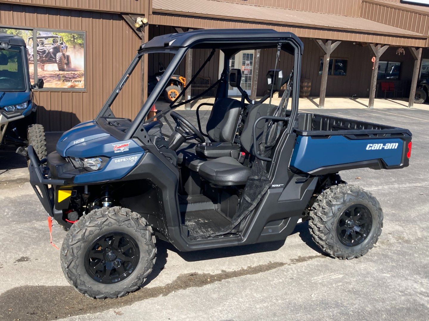 New 2026 Can-Am Defender XT HD9, Cuba MO | Specs, Price, Photos | Dusty ...