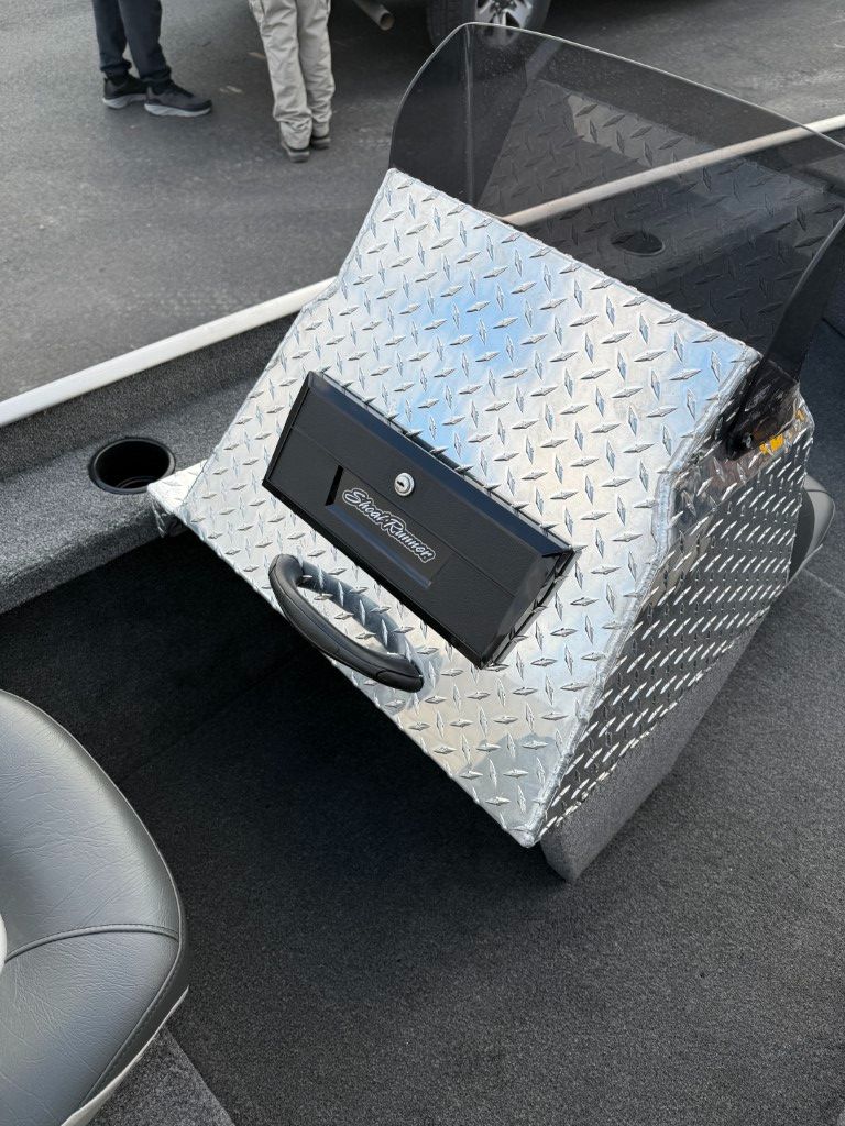 New 2025 Shoal Runner 20 SCR with 300 Supercharged Rotax Inboard Jet ...