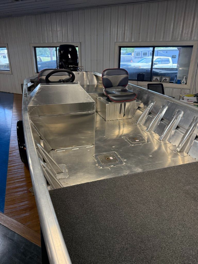 New 2025 Legend SS 17x52 Semi-V Sport Model Outboard Jet Boat with ...