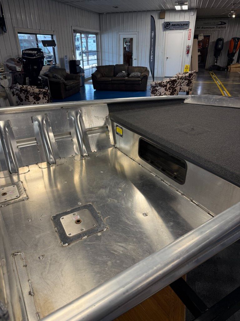 New 2025 Legend SS 17x52 Semi-V Sport Model Outboard Jet Boat with ...