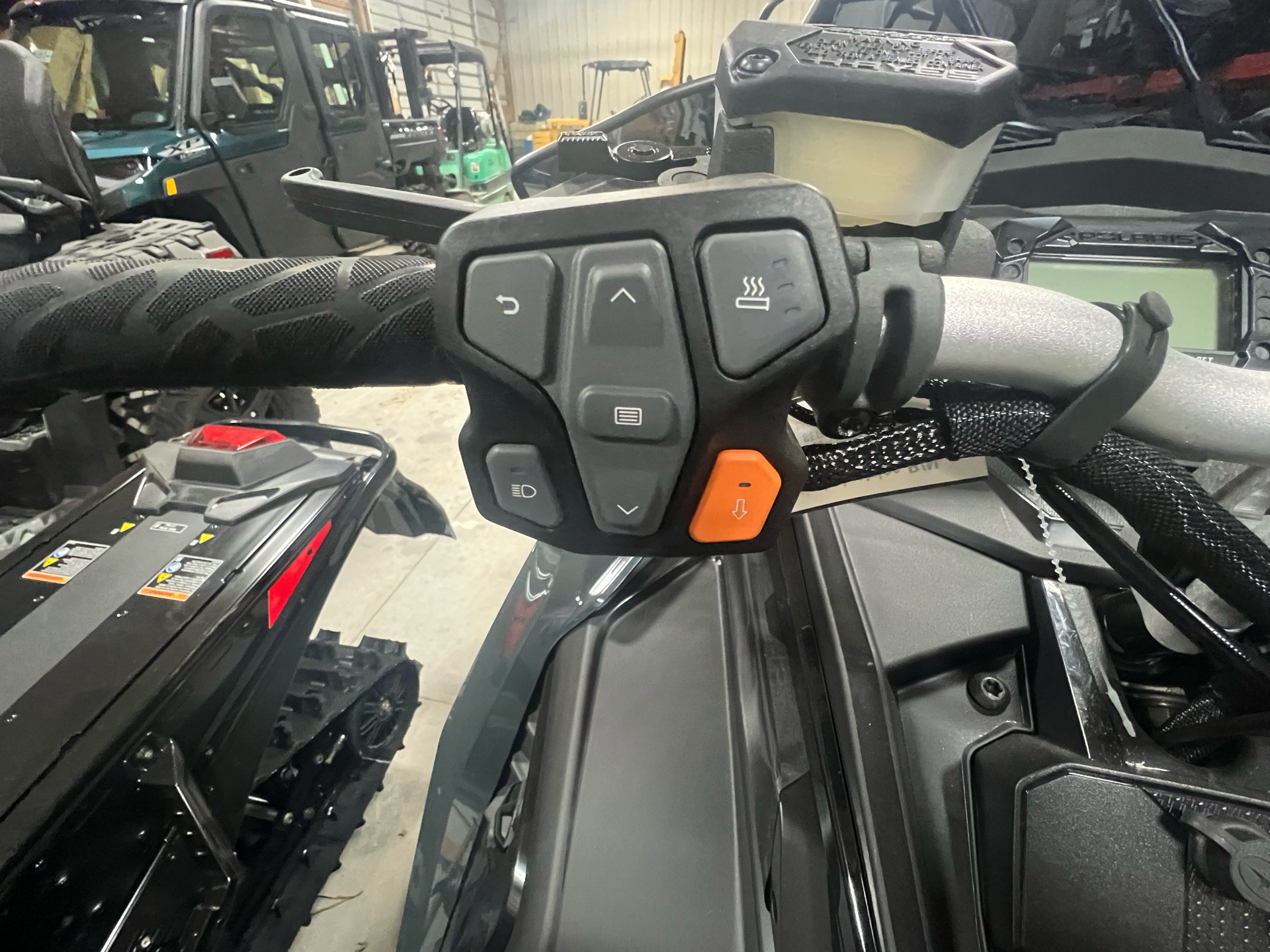 New 2026 Polaris 850 INDY XC 137 ES, Gaylord MI | Specs, Price, Photos ...