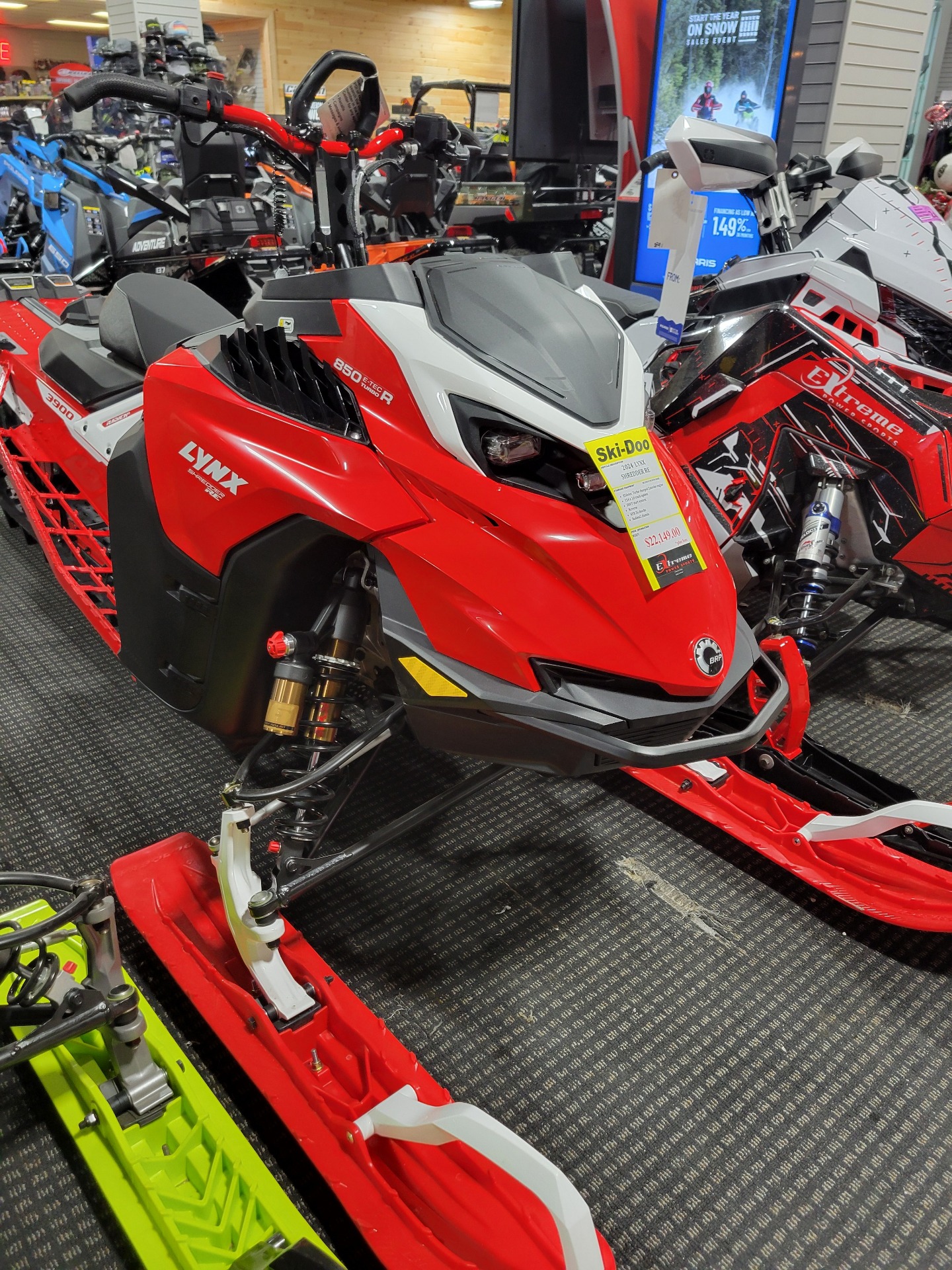 New 2024 LYNX Shredder RE 3900 850 E-TEC Turbo R PowderMax X-Light 3.0 ...