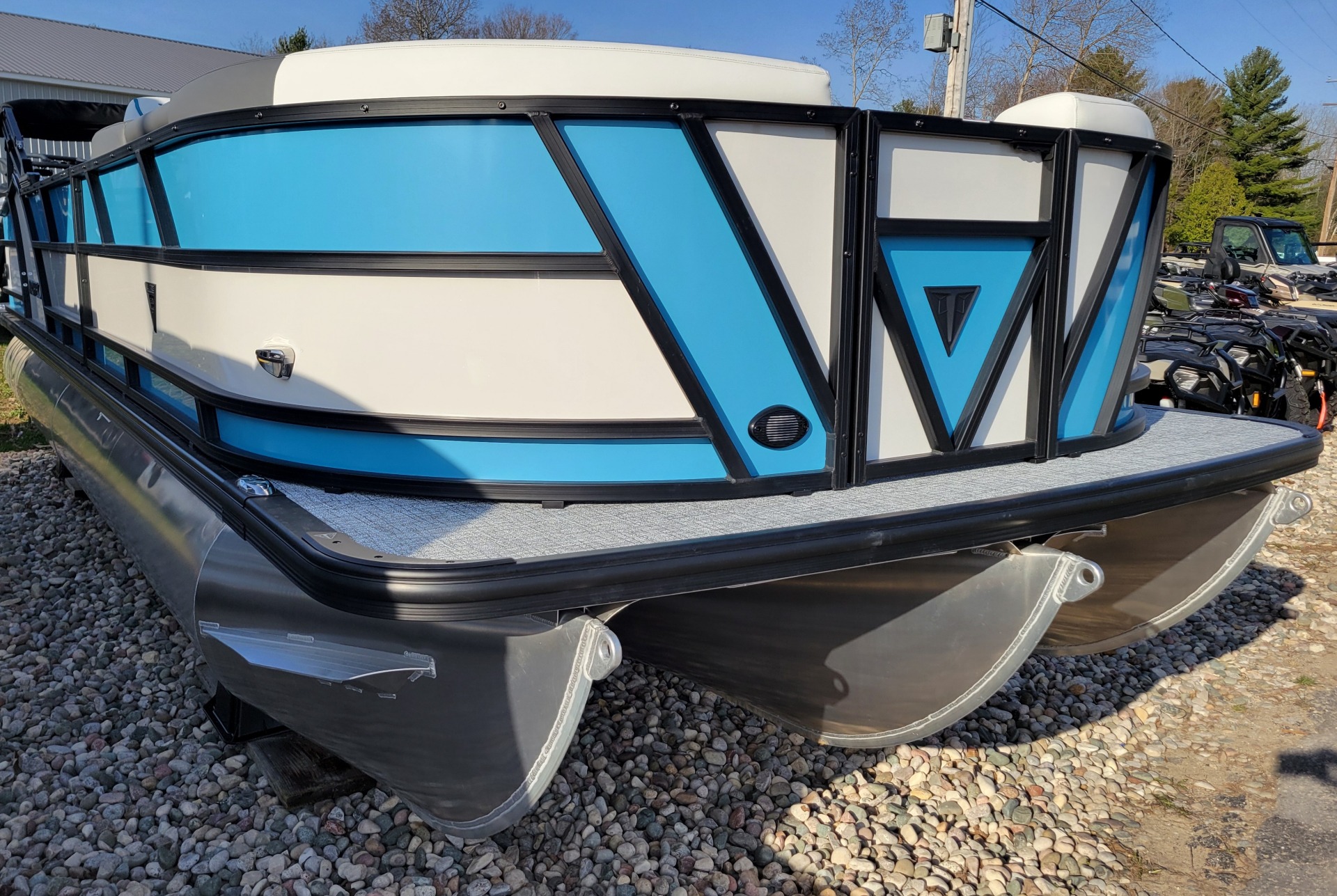 New 2024 Trifecta Pontoons TRIFECTA, Gaylord MI | Specs, Price, Photos ...