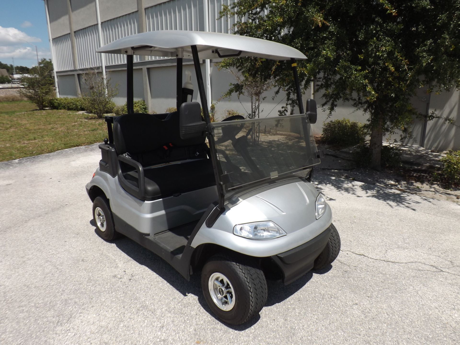 Used 2022 Advanced EV AEV 2 (Electric) | Golf Carts in Central Florida | Silver EV201