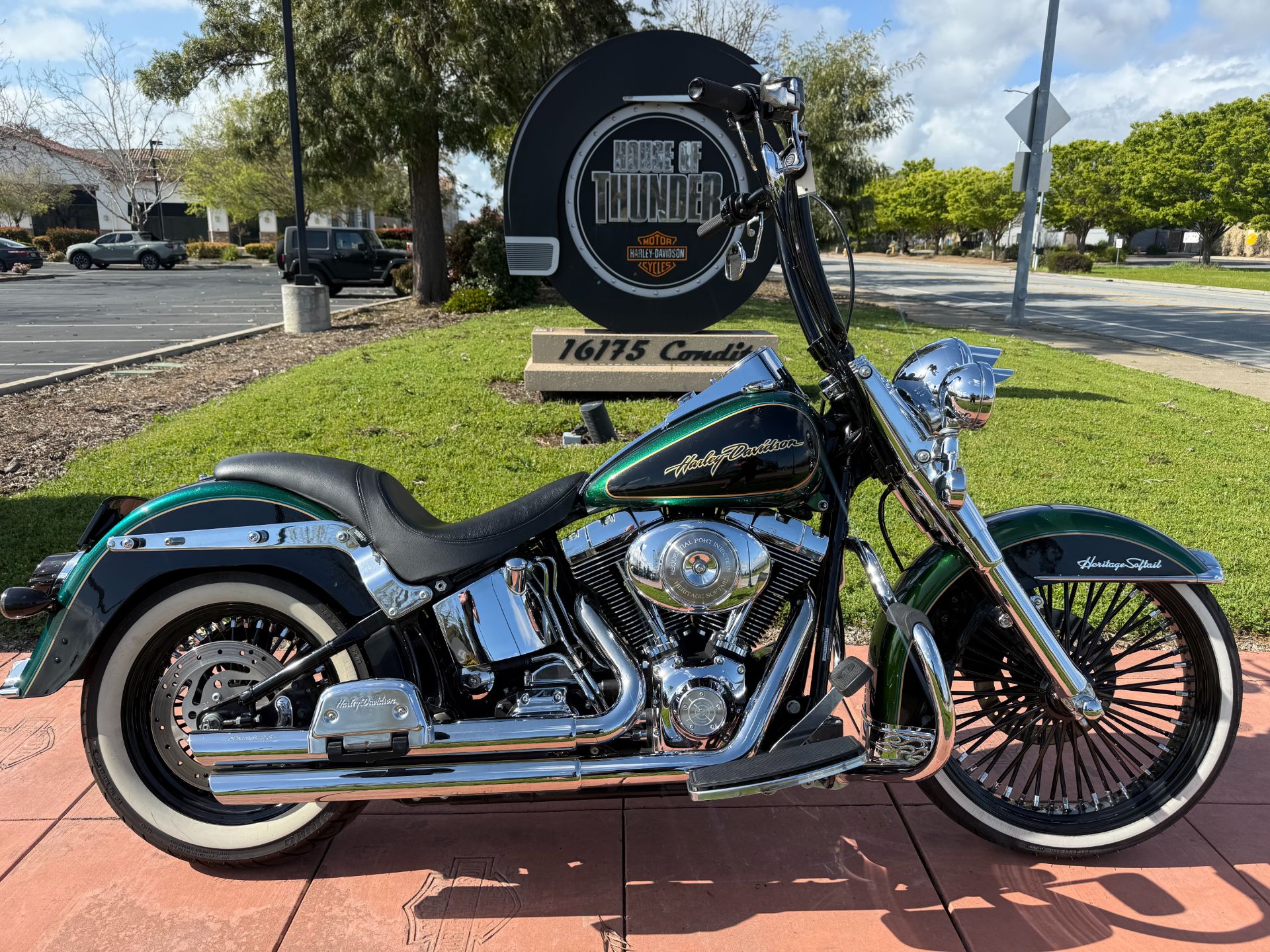Used 2006 Harley-Davidson Heritage Softail® Classic Motorcycle - Specs ...