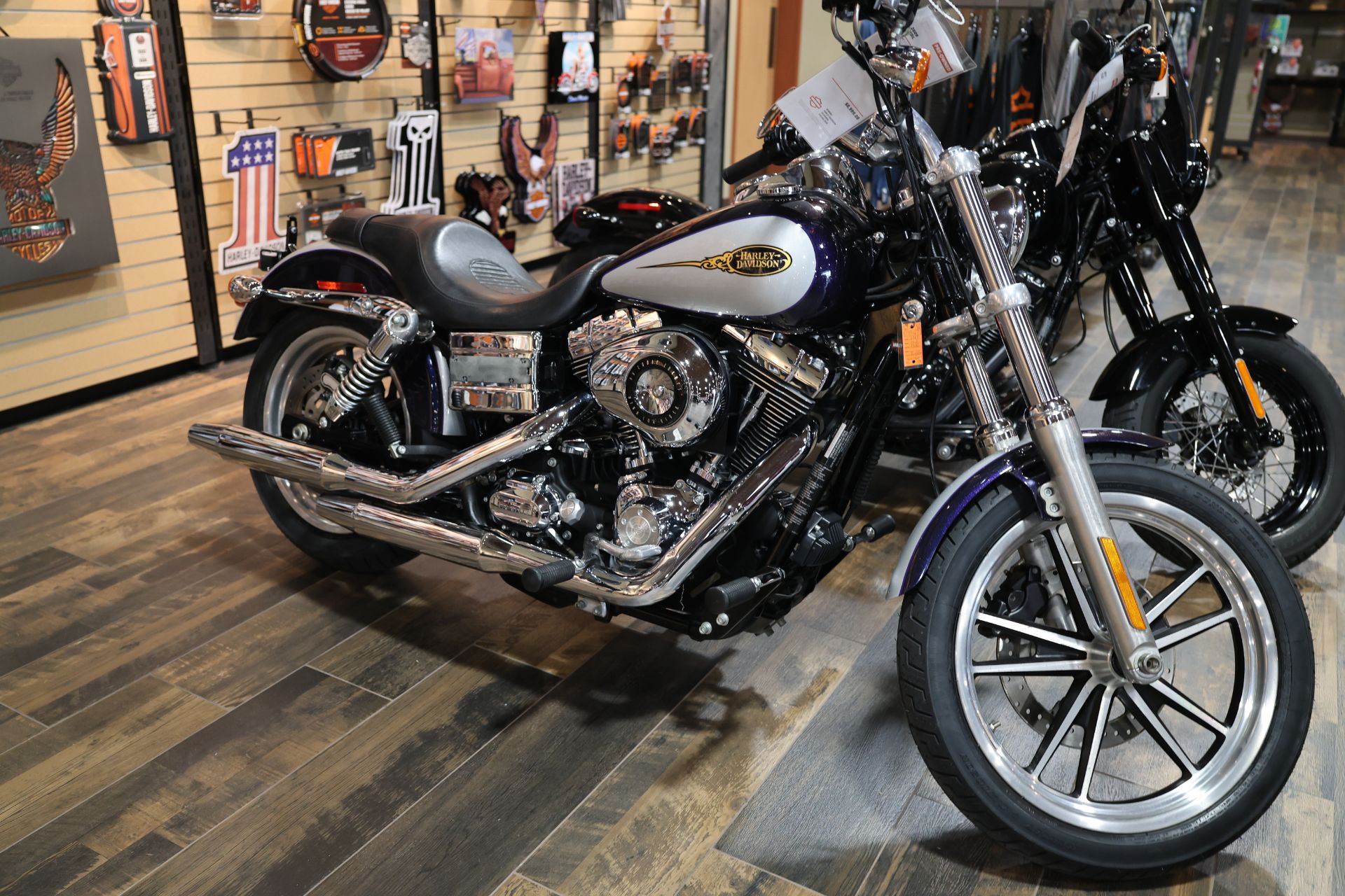 Used 2009 Harley-Davidson Dyna® Low Rider® Motorcycle - Specs, Price ...