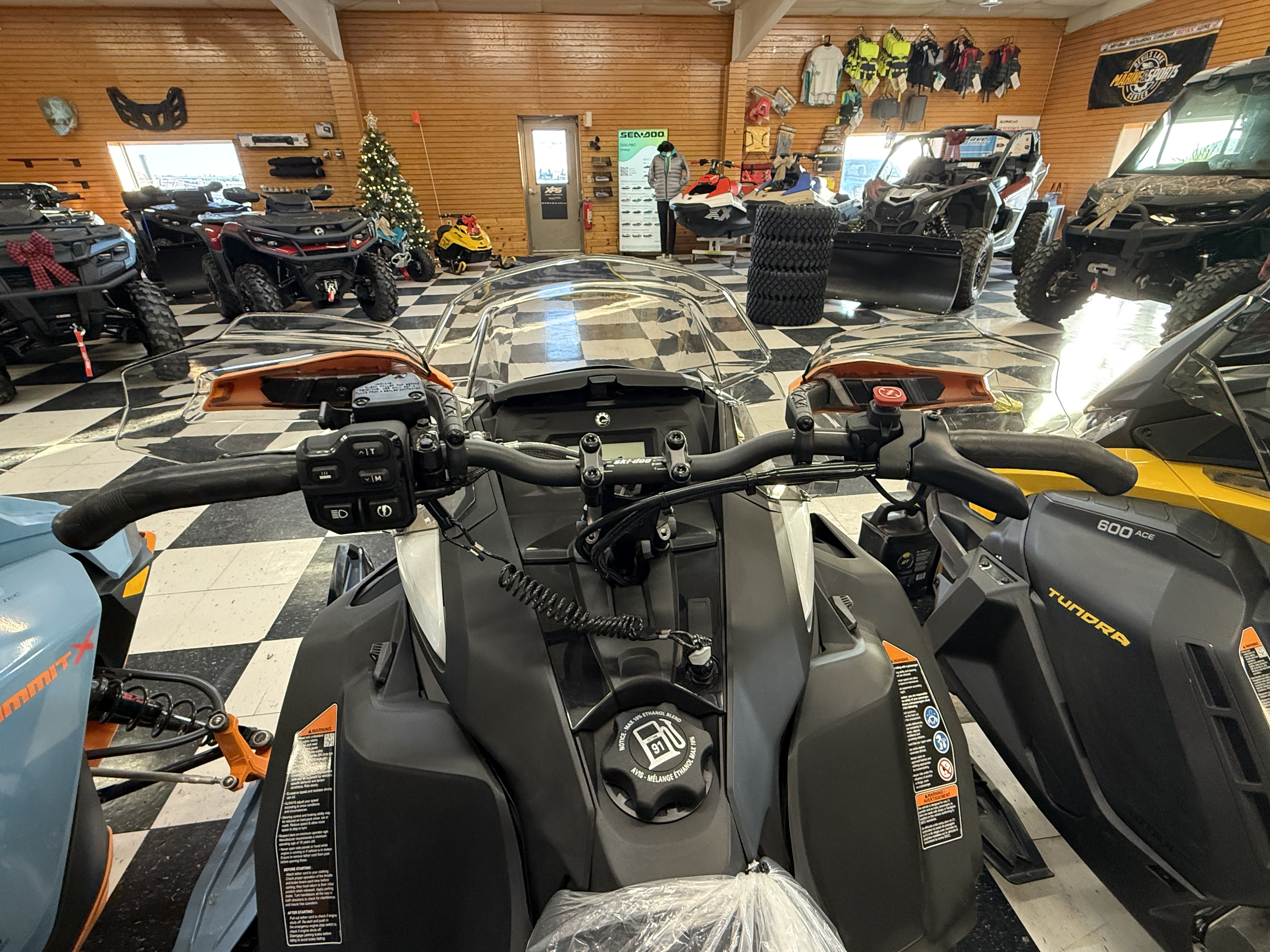 New 2026 Ski-Doo Backcountry Adrenaline 600R E-TEC ES PowderMax 2.0 ...