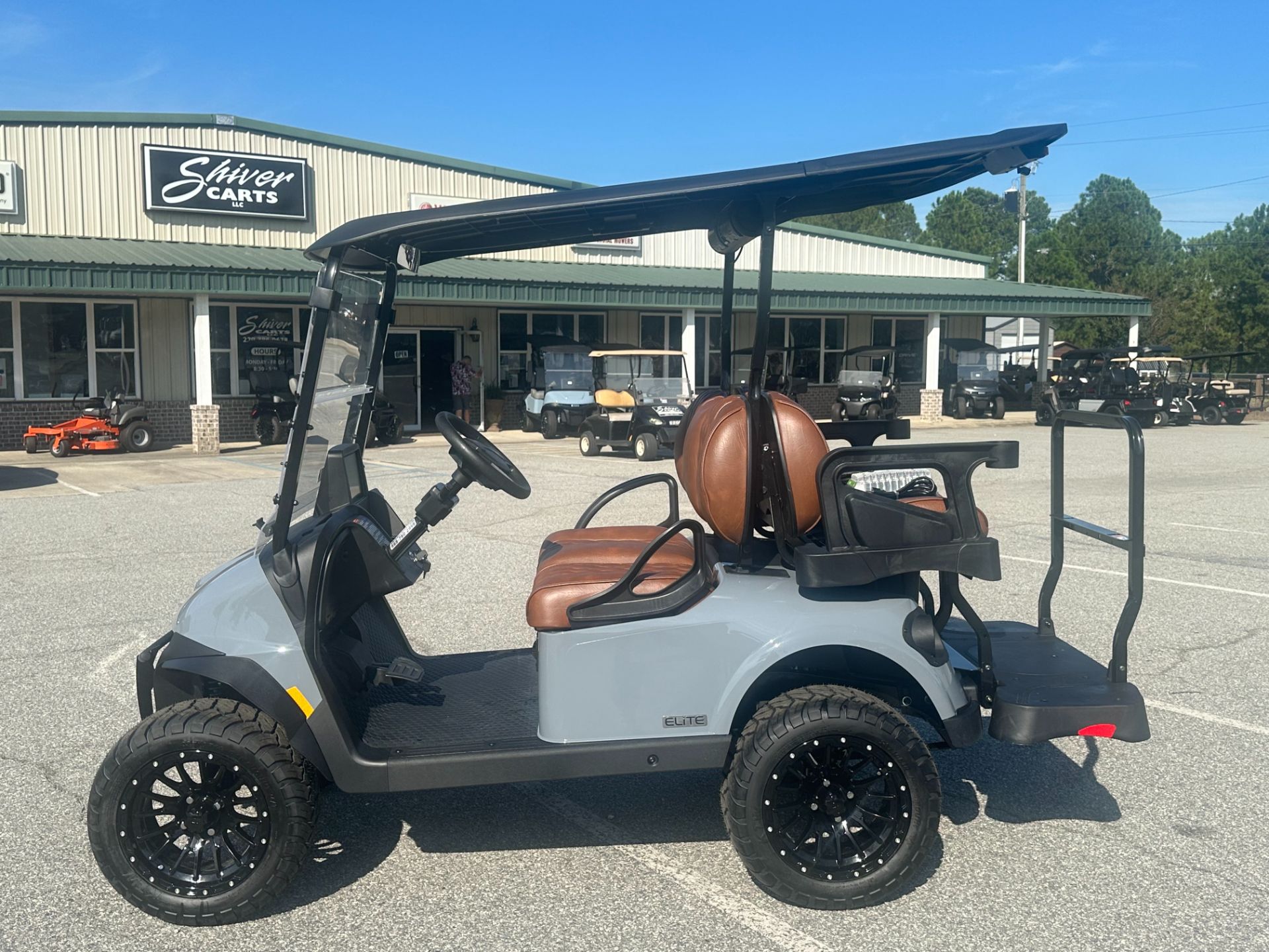 2026 E-Z-GO RXV4 ADVB2 PLATFORM ELITE XT PACKAGE Golf Carts Tifton Georgia