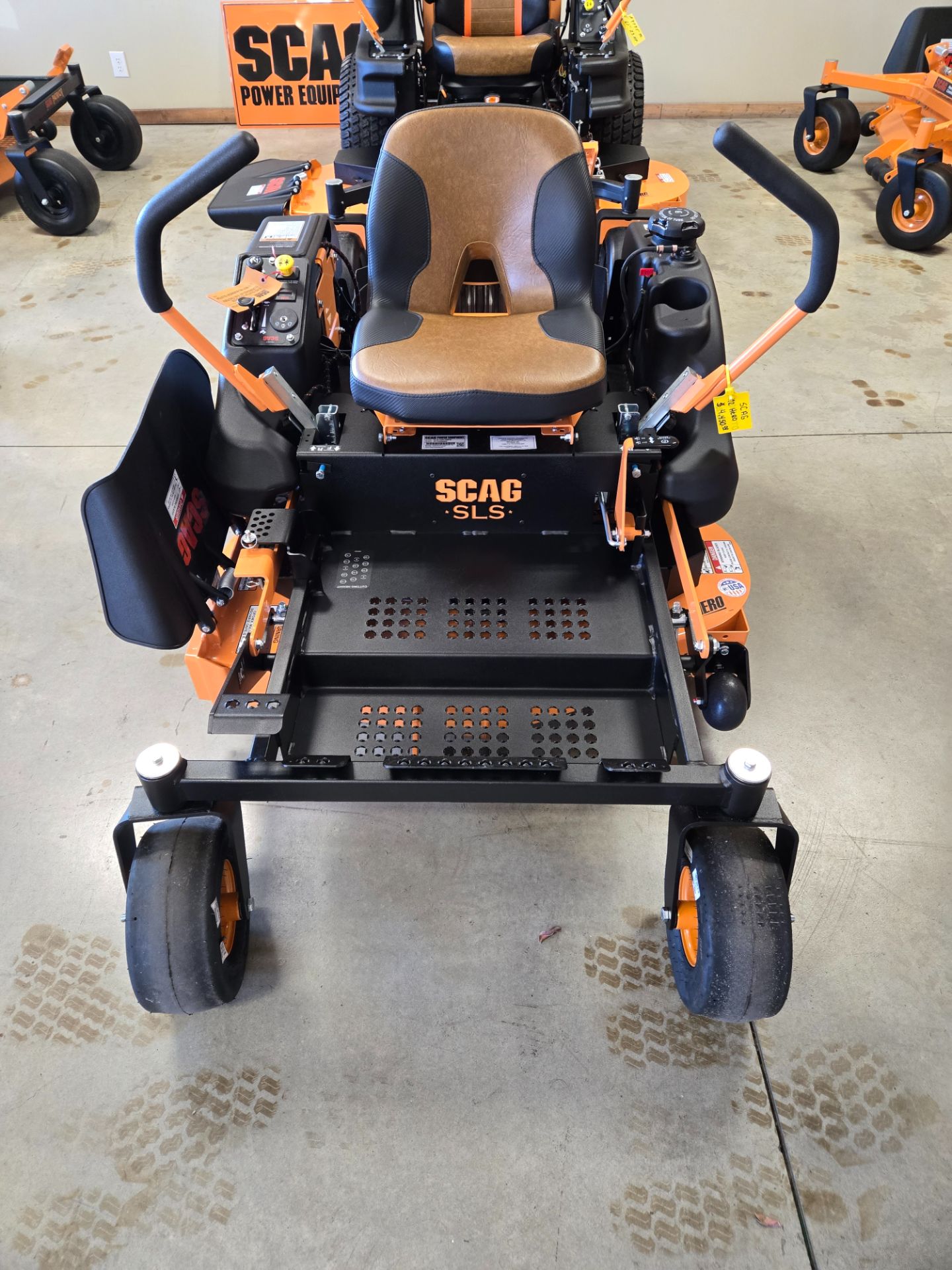 2025 SCAG Power Equipment 42" 20HP BRIGGS & STRATTON SLS SERIES-MODEL ...