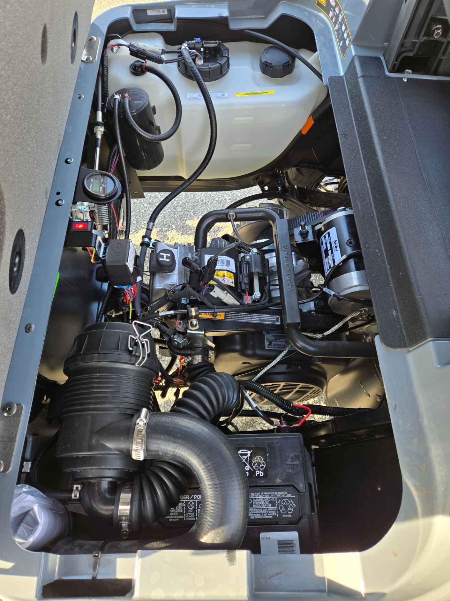 New 2026 E-Z-GO MY26 Express 4 Touring S 13.5 Gas for sale in ...