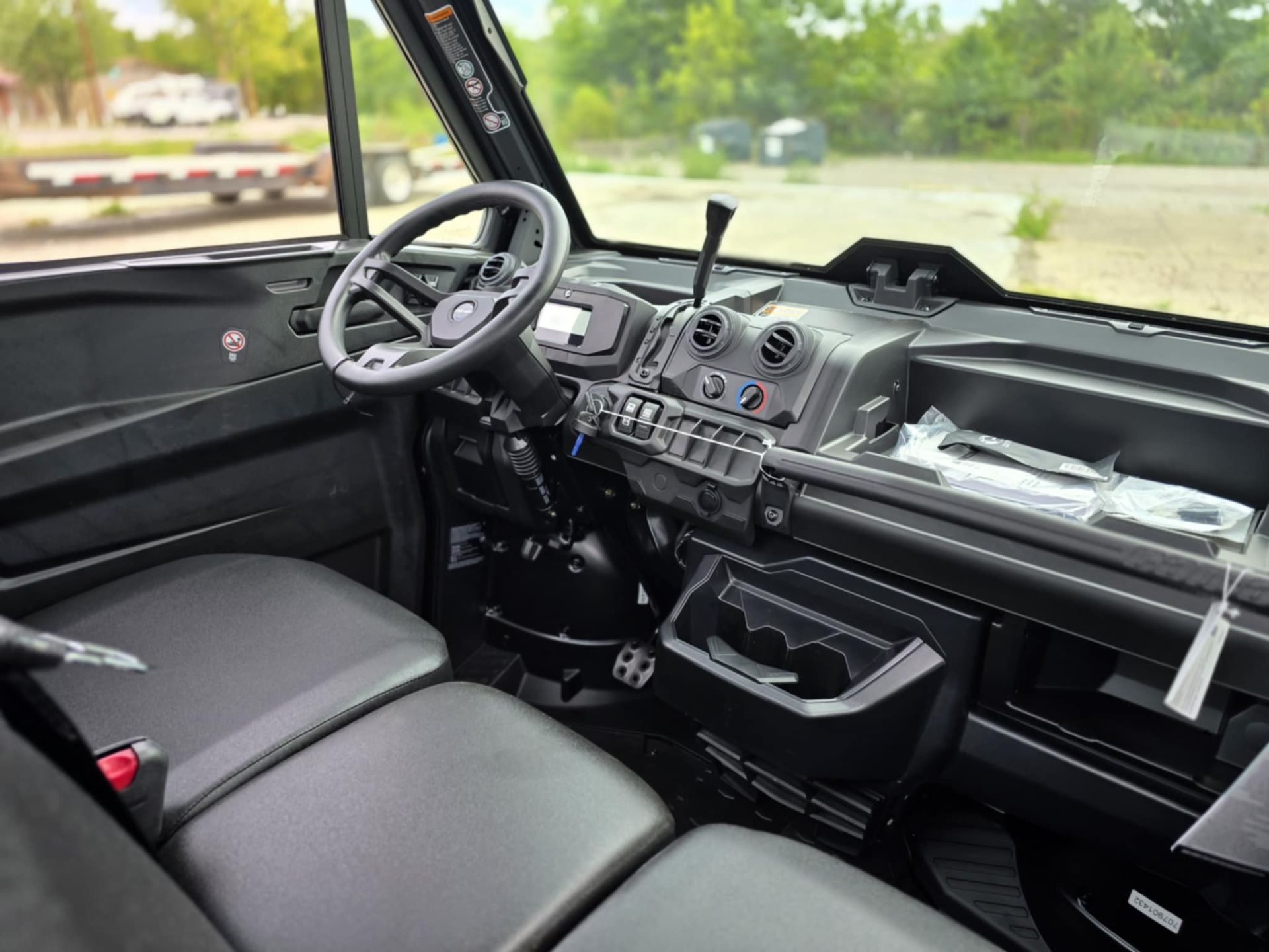 New 2026 Can-Am Defender DPS CAB Utility Vehicles in Cambridge, OH ...