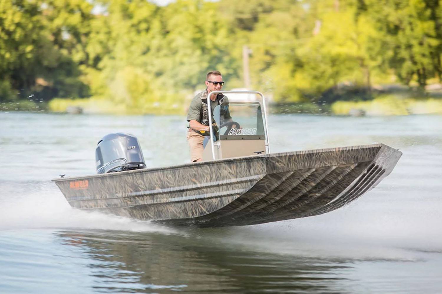 New 2024 Alweld 1760VV Marsh Console Power Boats Outboard in Perry, FL ...