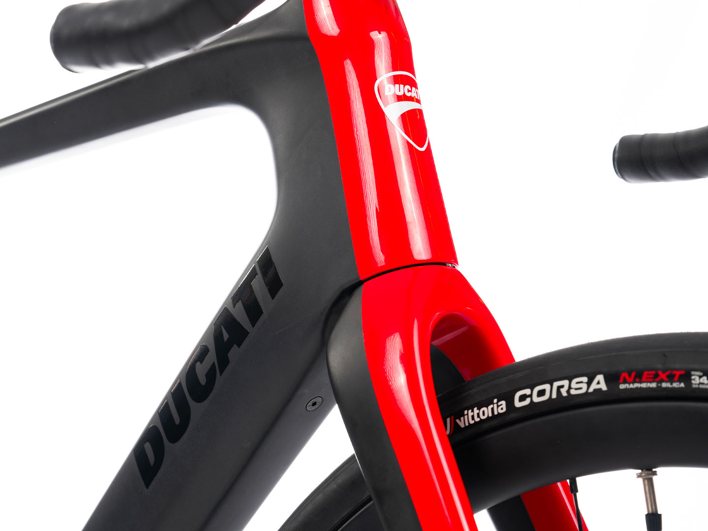 Compare Models: 2025 Ducati Futa AXS - M vs 2025 Ducati Futa AXS - M at ...