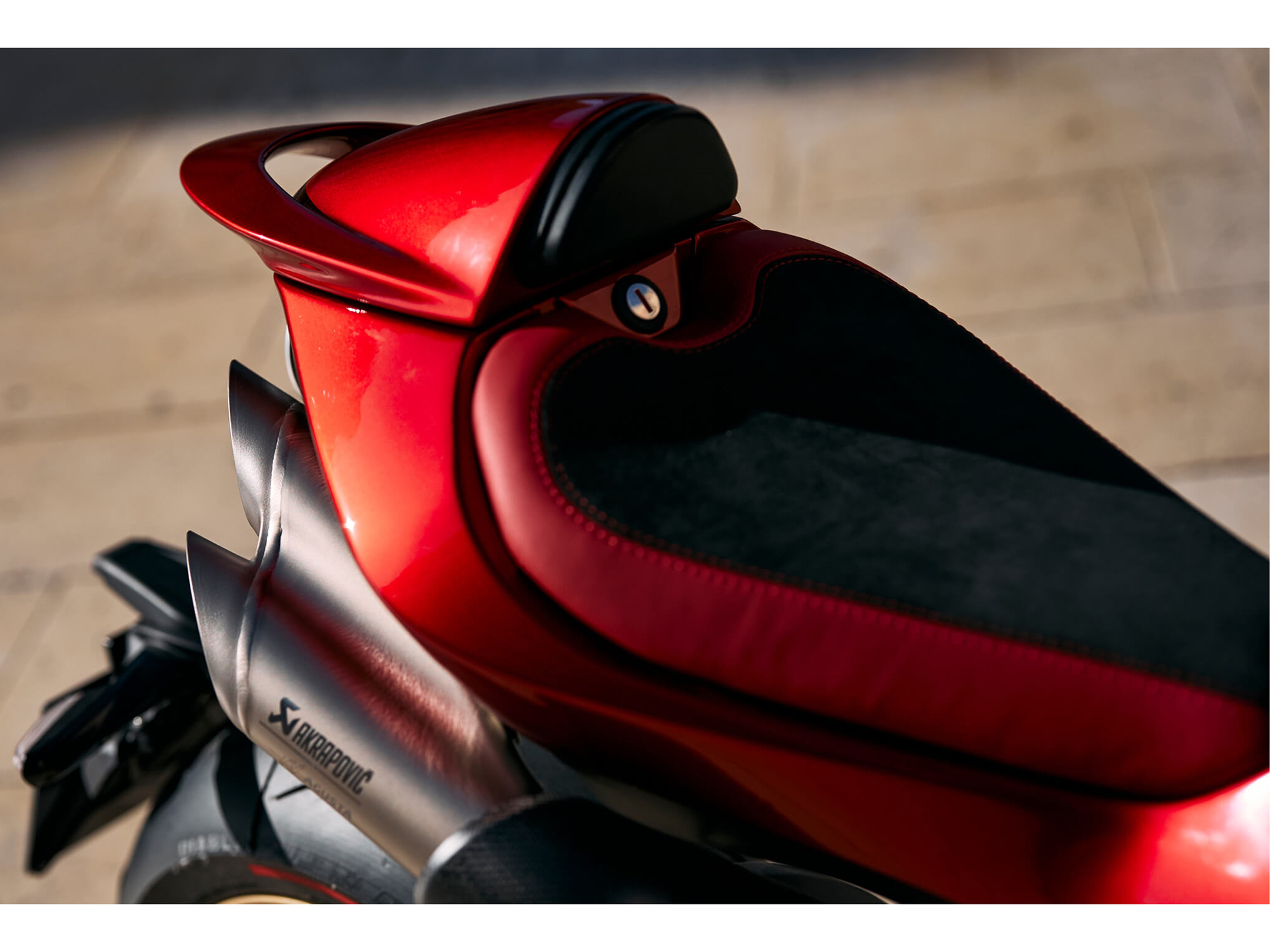 New 2025 MV Agusta Superveloce 1000 Serie Oro, Santa Monica CA | Specs ...
